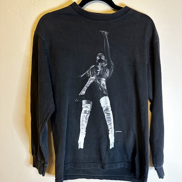 Ariana Grande | Tops | Ariana Grande Sweetener World Tour Merch | Poshmark